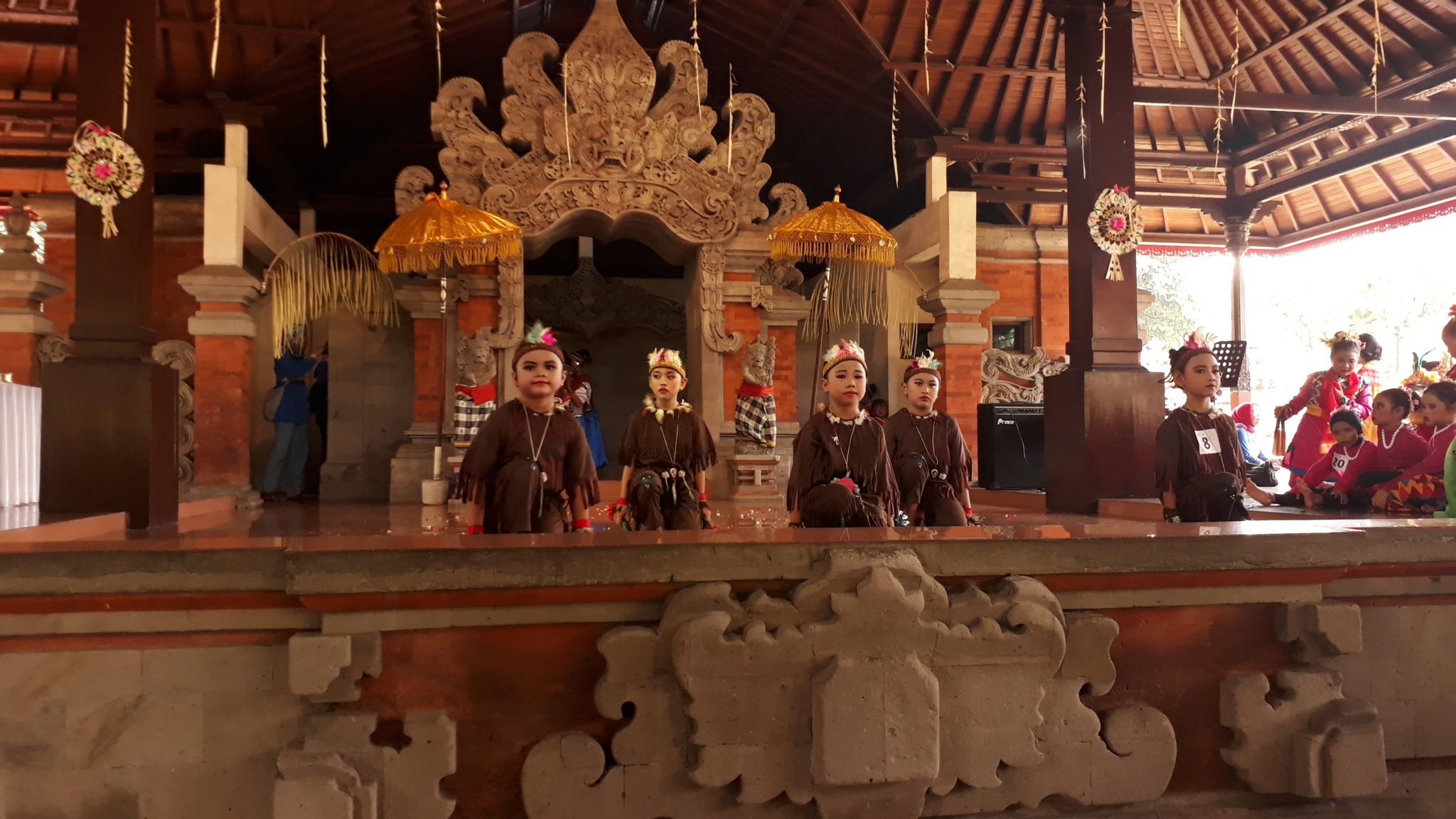 LAGU DAN TARI SAJOJO, SIMBOL KESUKACITAAN DALAM KEBERSAMAAN ...